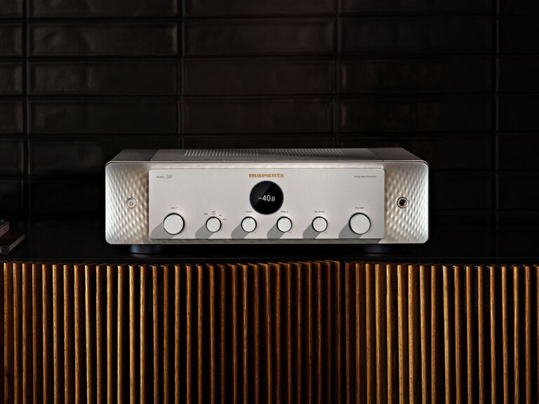 Marantz™ AV Receivers | Experience High Quality Home Audio